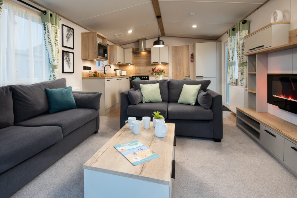 Luxury Gold Caravan With 3 Bedrooms | Sea View Pitches