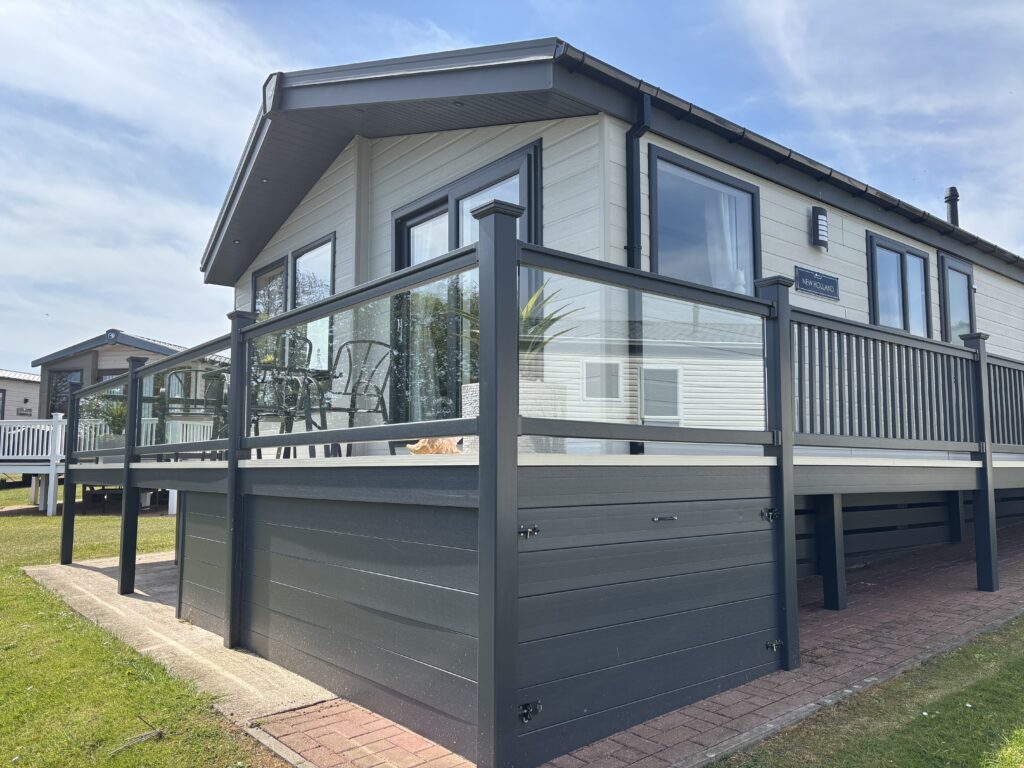 21 Harbour View 2026 Willerby New Holland Lodge 2 Bedrooms BS3632 ...